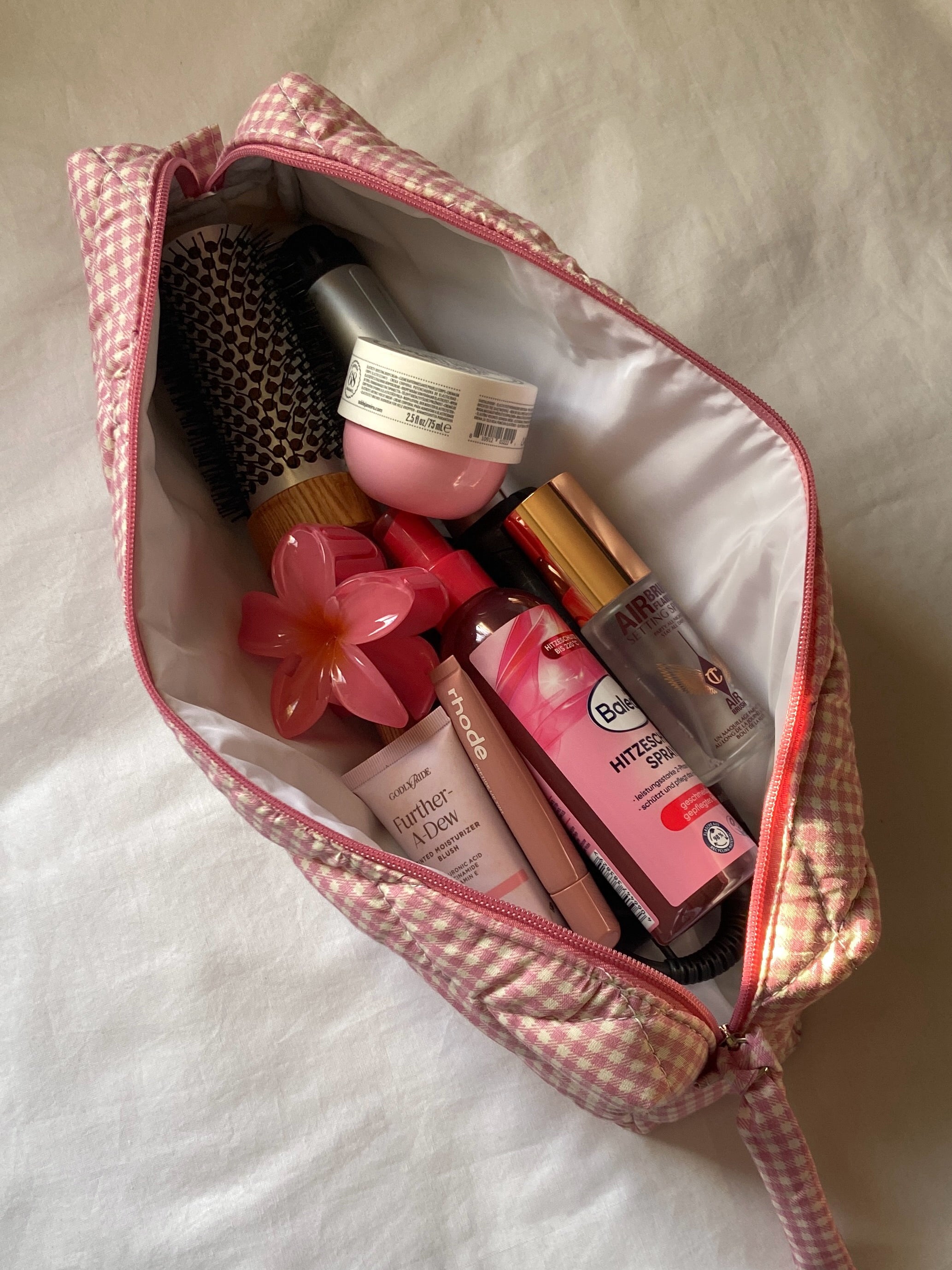 Light Pink Gingham Hair Tools Pouch – URBAN THRILL
